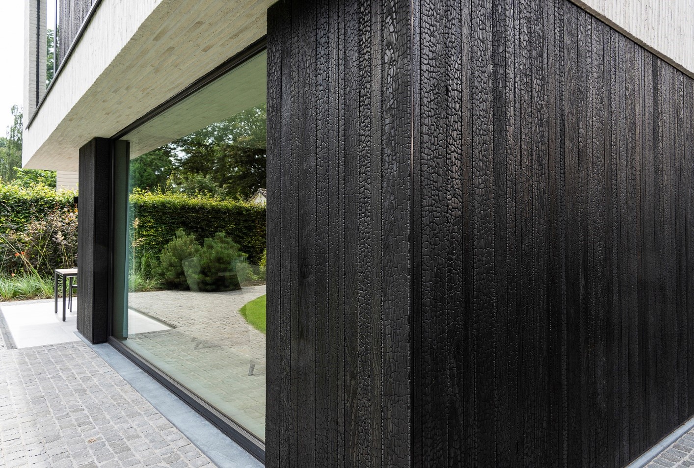 Revitalizing Timber Exteriors: Charred Cladding and PAR Board Solutions